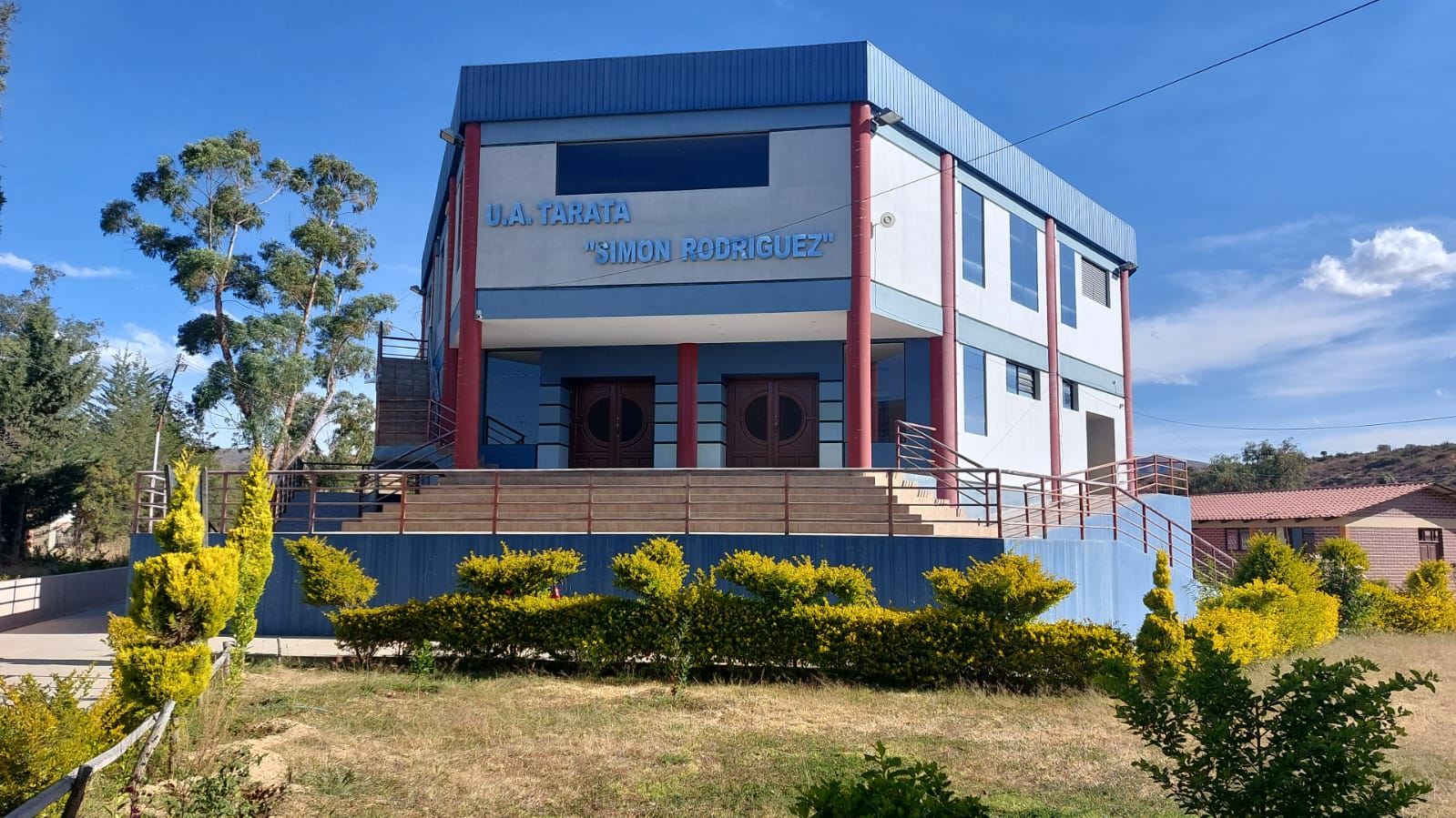 ESFM - Escuela Superior de Formación de Maestros Simón Rodriguez